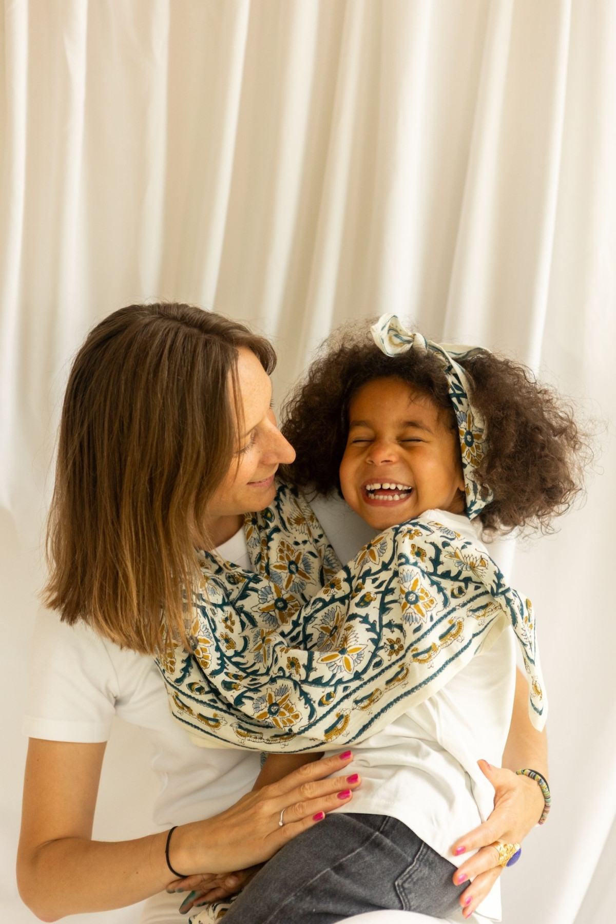 Petit foulard manika – bird sable – BONNIE BONNIE